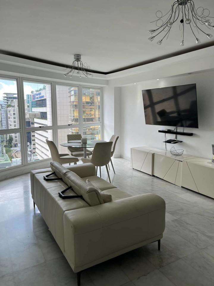 Apartamento En El Rosal - Caracas