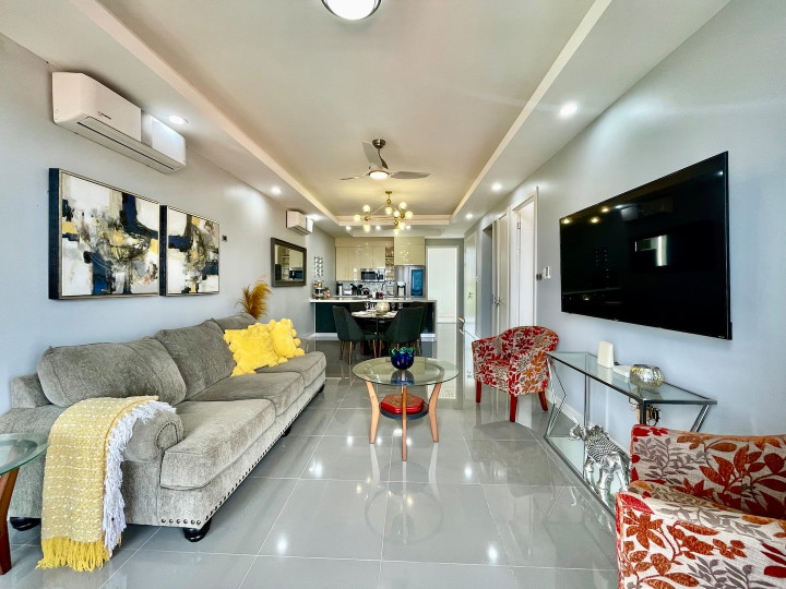 Fayemere Penthouse W/pool, 24hr Security, Sea View - Montego Bay