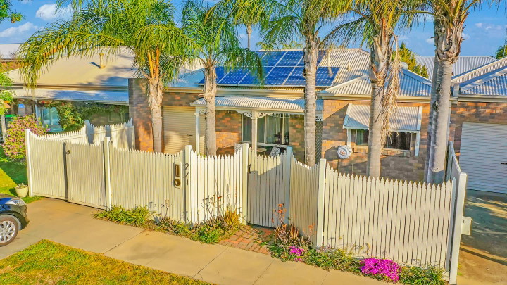 Collier Terrace: Charming + Central - Echuca