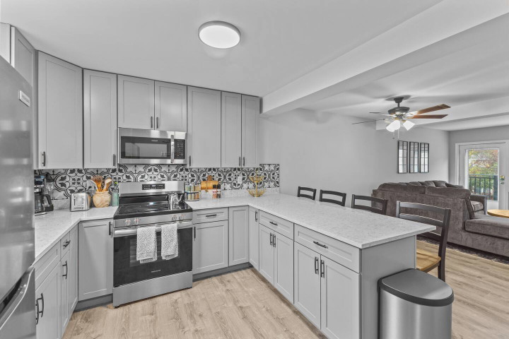 Charismatic 2br In Winooski! - Colchester, VT