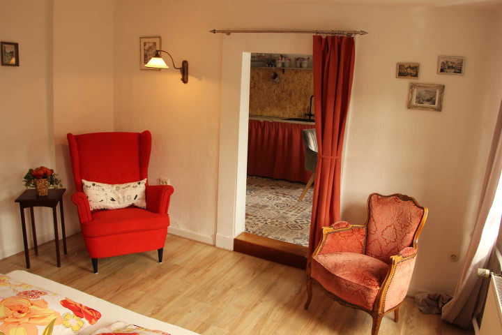 Relaxen, Idyllisch A.d. Rur Midden In De Altstadt! - Eupen