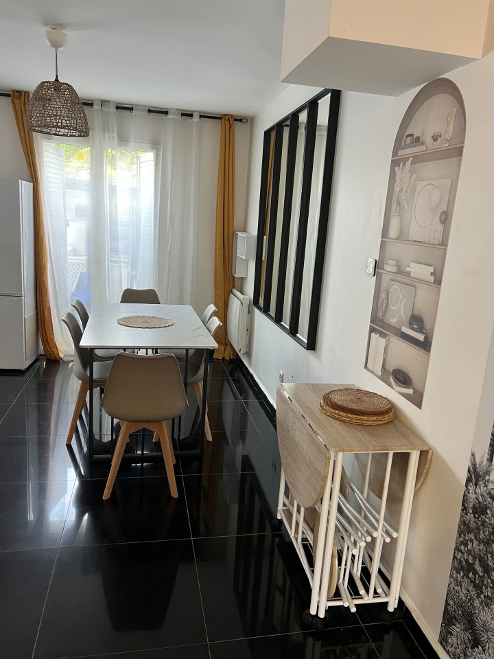 Maison 4 Chambres. - Pontoise