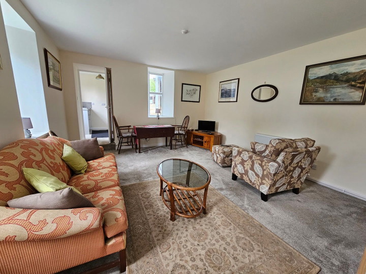 1 Bed Cottage - Working Farm With Mountain Views - Aboyne