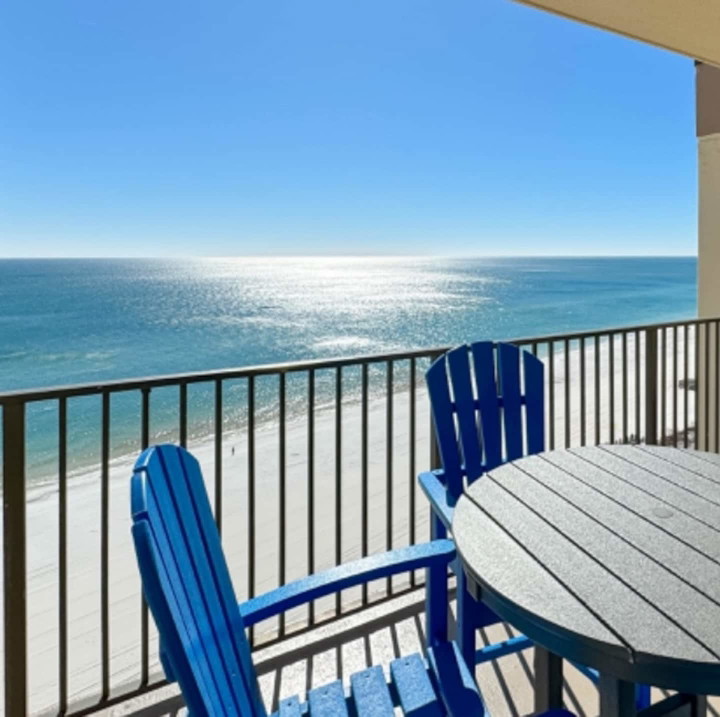 Beachfront Penthouse - Luxury & Stylish With Views - Orange Beach, AL