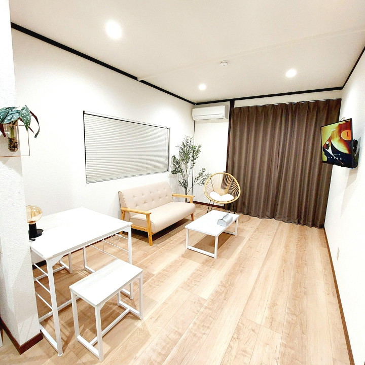 静かな住宅地*出張歓迎*長期滞在歓迎*最大4名*Wi-fi完備・駐車場無料*清潔&リラックス空間 - Kumamoto