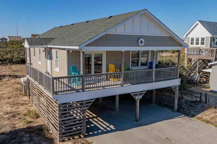 Quaint 4br, Ocean Views, Steps To Beach Access - Kitty Hawk, NC