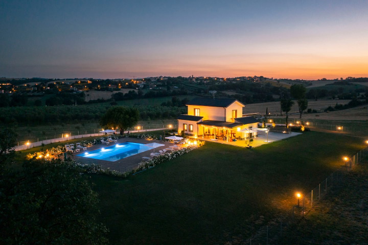 Vacation In The Countryside - Jesi