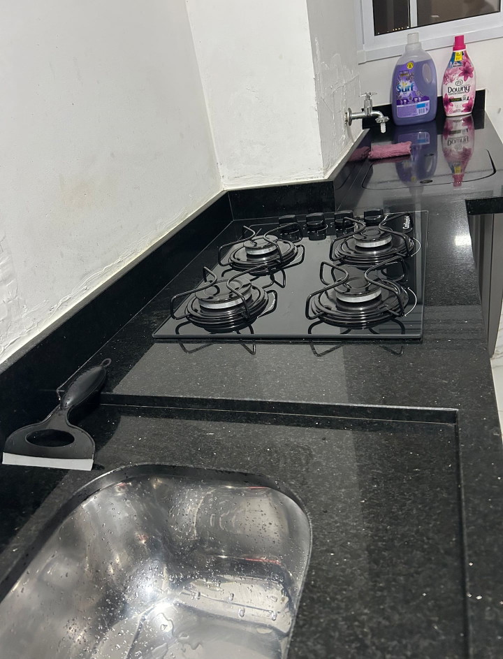 Apartamento Completo E Bem Localizado. - Santos, Brasil
