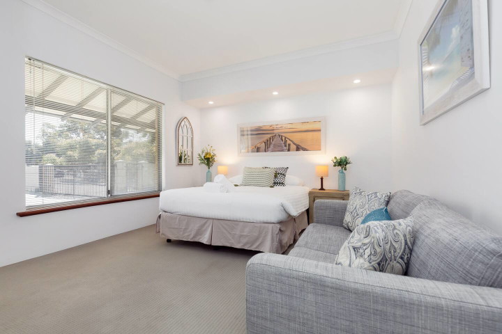 A3 - Modern Apt W/ Free Parking + Private Bathroom - Mindarie