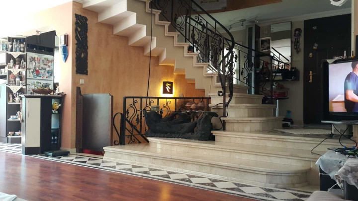 Triplex Villa In A Site Close To Ege University - İzmir