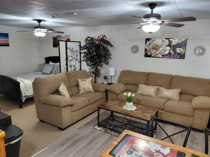 Hideaway Hill # 3
Home Away From Home!
Clayton, Ga - Clayton, GA