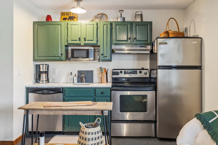 Quaint 1br Getaway: 2 Minutes To Okemo Mountain - Ludlow, VT