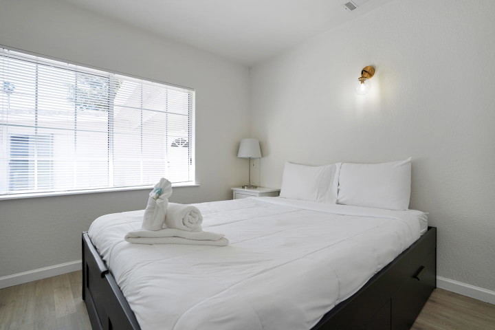 1bd/1ba Sunnyvale Apartment - Santa Clara, CA