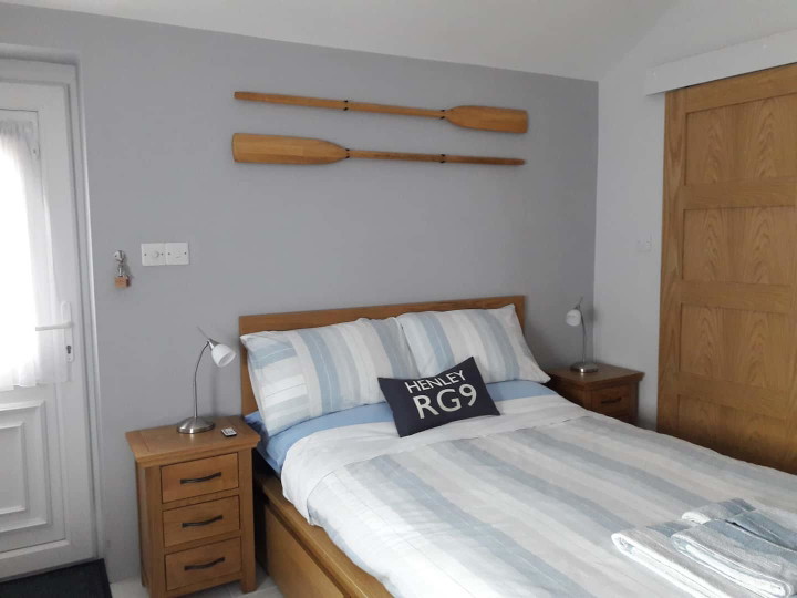 Cosy Annexe By Shops/parking 19 Min Walk To Henley - ヘンリー・オン・テムズ