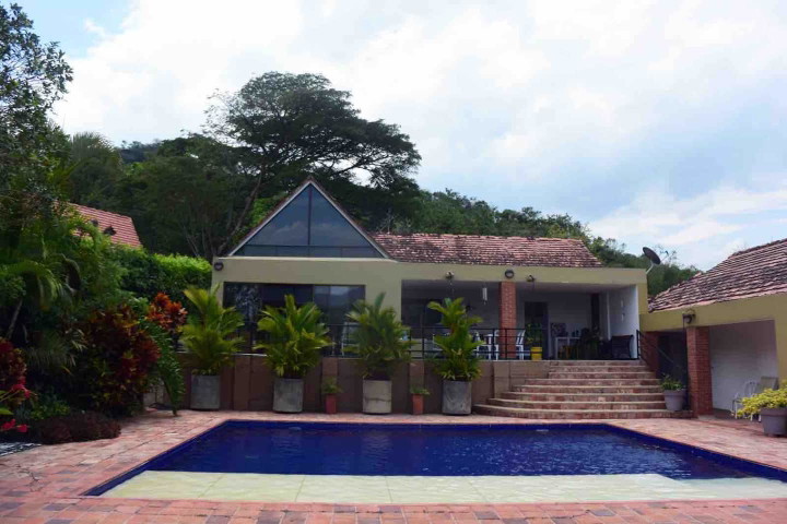Villeta Casa Campestre Private Condominium - Villeta