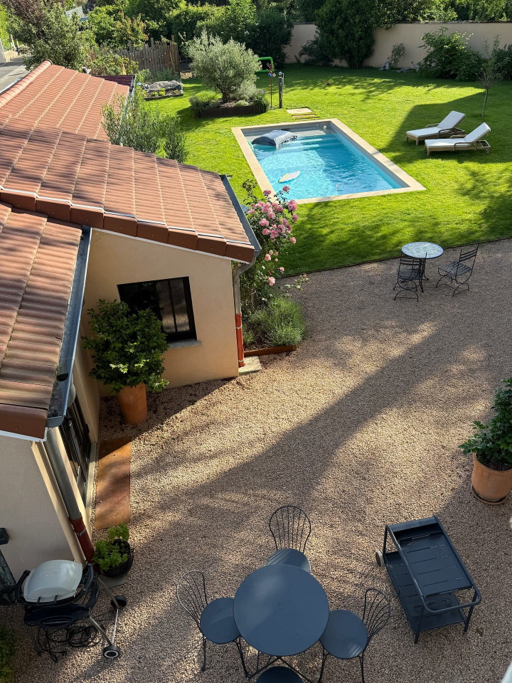 L'atelier, Independent Guest House With 8x4 Pool - Lyon