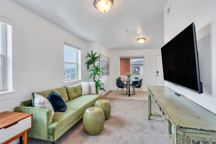 Top Floor Penthouse Orem Condo - Provo, UT