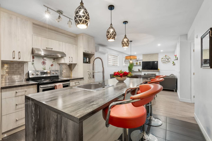 Appartement Moderne Avec Trois Chambres Et Parking - Quebec City