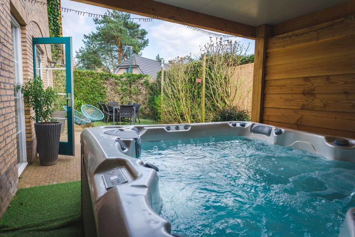 Luxurious Veluwe Vacation Home With Jacuzzi And Sauna - Veenendaal