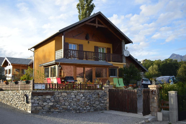 Le Chalet Montagnard - Saint-Léger-les-Mélèzes