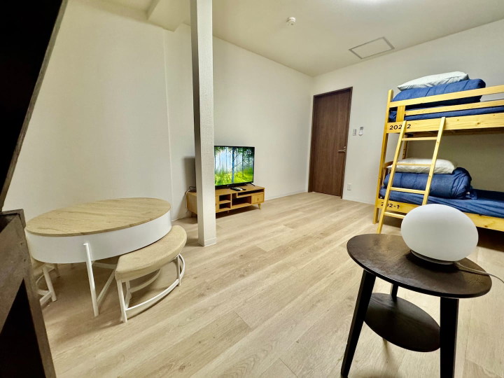 Limited Time Sale! Private House Rental/8 Minutes By Train To Namba/easy Access To Osaka Castle, Kyoto, Nara And Kobe! - Moriguchi