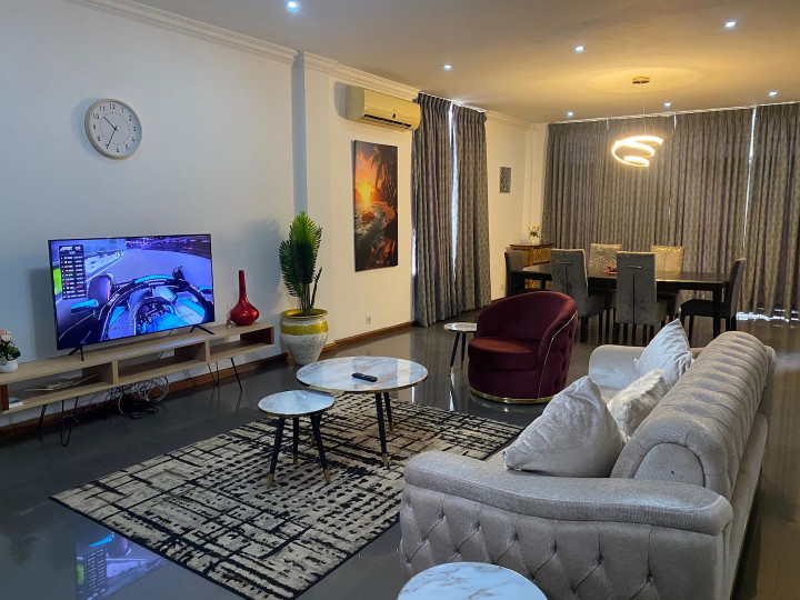 2bd Townhouse By Ghana's President's House. Gated. - Ghana