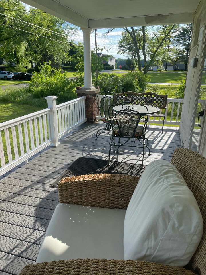 Marys Charming Cottage - Niagara-on-the-Lake