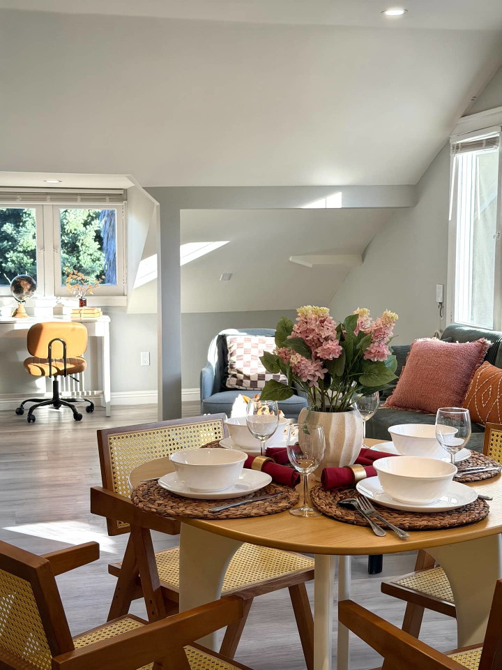 Peaceful Cabin Loft In Central Pasadena W/ Parking - Pasadena, CA