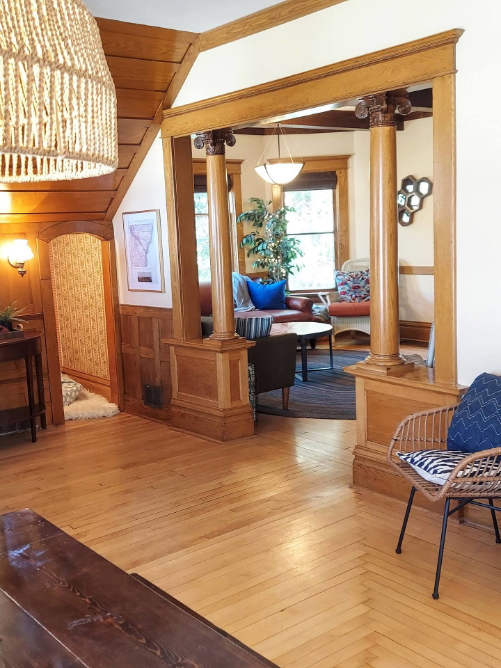 Charming 4 Br Home, A Short Walk From The Bridges - Sturgeon Bay, WI