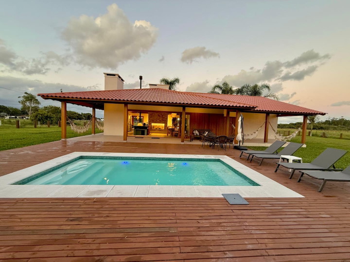 Property On The Edge Of The Lagoon  Peaceful Family Holidays! - Arroio do Sal