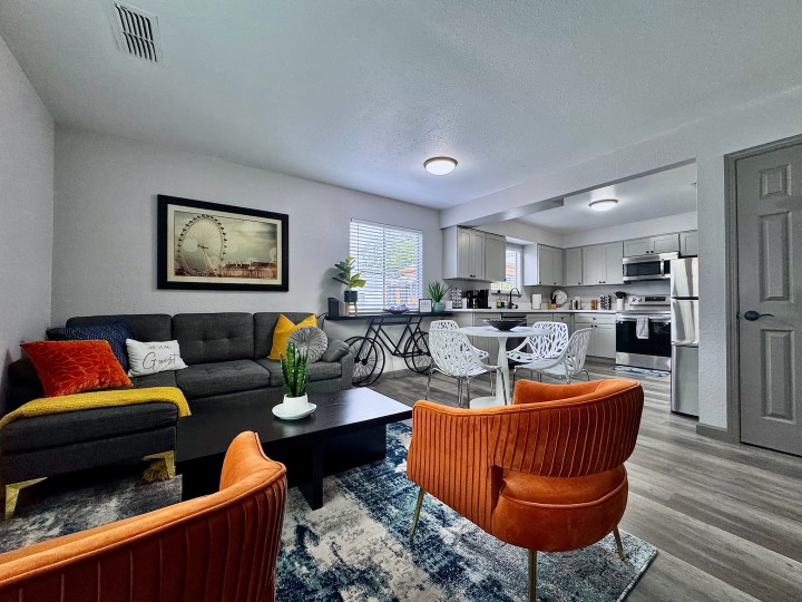 Central Midtown Apt*walk To Target - Sacramento, CA
