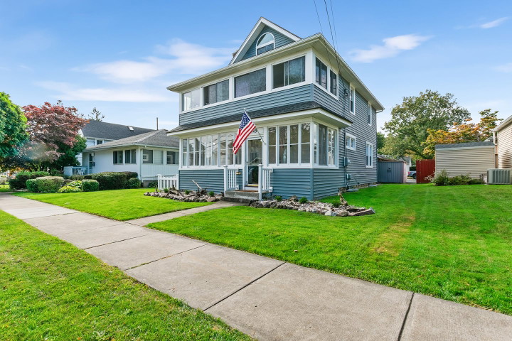 New Listing Discount! 3br/2ba-sleeps 6 W/game Room - Rochester, NY