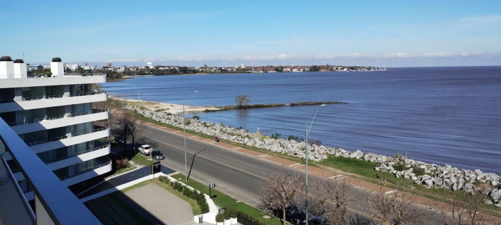Mono Ambiente Frente Al Río Con Amenities - Colonia del Sacramento