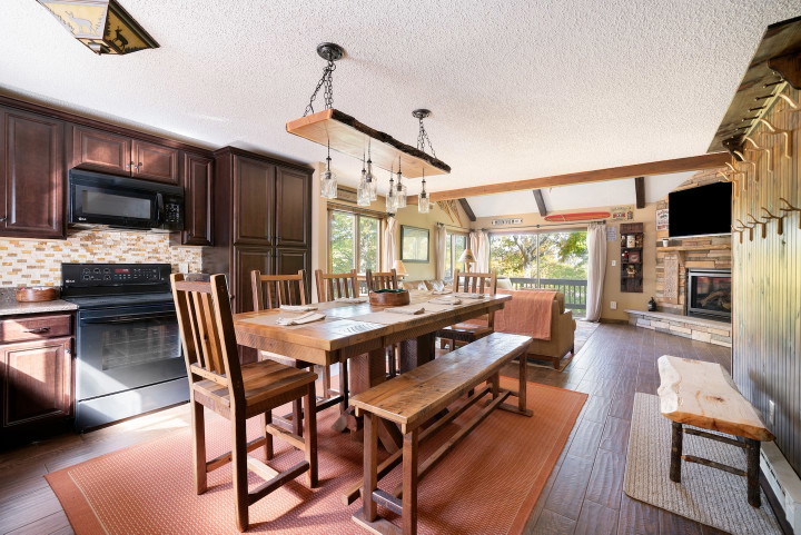 Your 4 Season Townhouse Escape On Camelback Mtn - Tannersville, PA