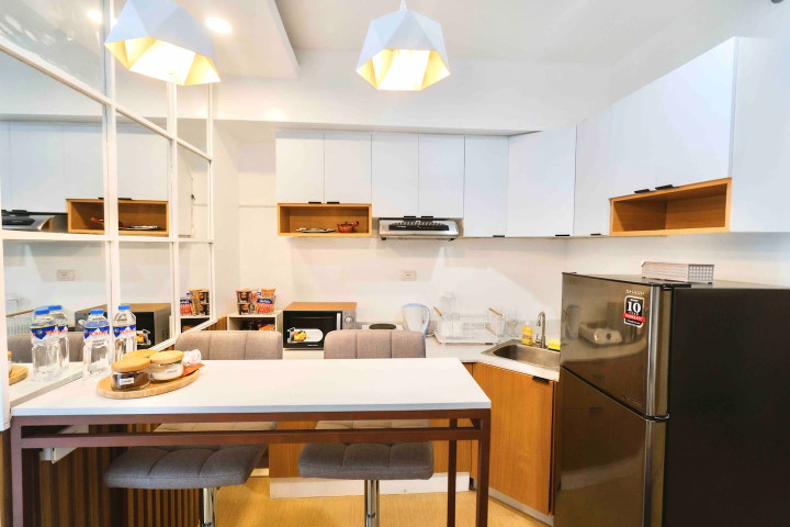 Avida Towers Atria- Studio- Ze Residencia - Iloilo City