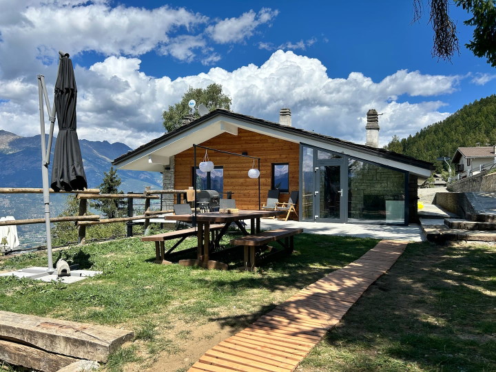 Beautiful Cabin With Breathtaking Views And Sauna - Cogne