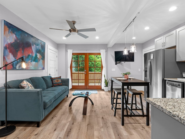 Downtown Suite: Private Fenced Oasis - Asheville, NC