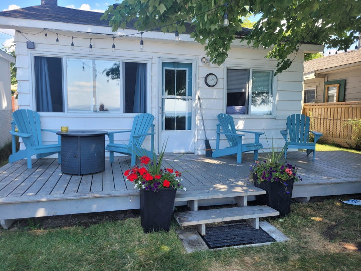 Cozy Beachfront Cottage - Lake Nippissing - North Bay