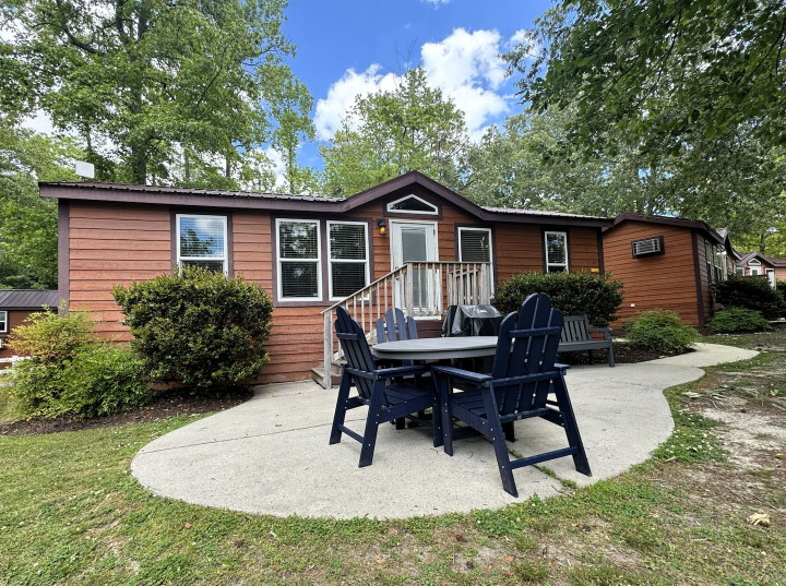 Cozy Cabin Escape | Near Beach + Boardwalk - Virginia Beach, VA