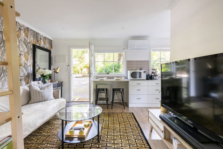 Entire Private Guest Cottage W/ Patio & Bbq - Melbourne