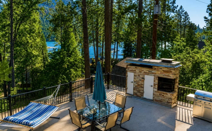 Midcentury Lake View Home, Boat Dock - Ev Charger - Bass Lake, CA