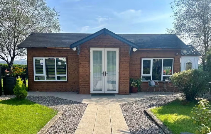 Gortin Glen Forest Cabin, Sleeps 7 With Parking - Omagh