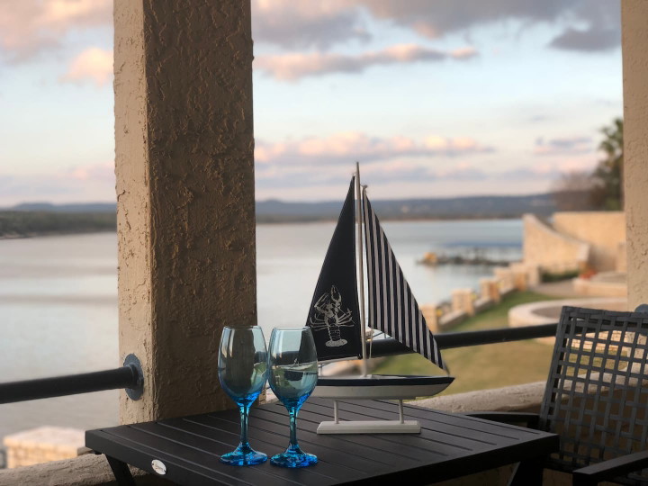 Luxury Villa With Stunning Lake Views - Lago Vista, TX