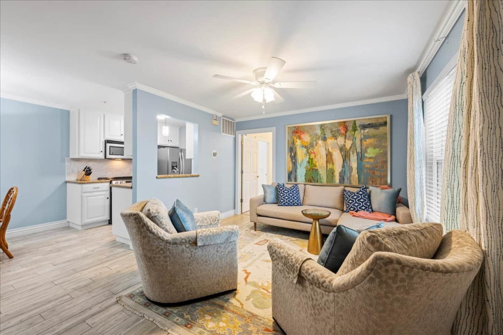 Charming University Condo! - Edmond, OK