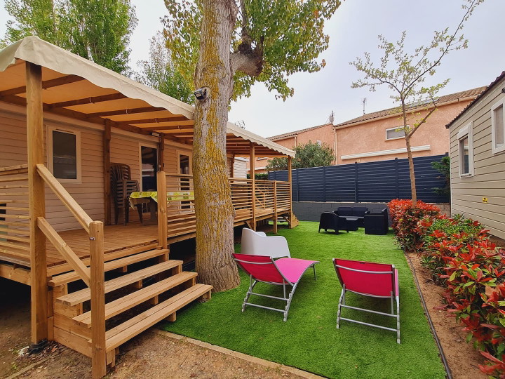 Mobil Home Neuf, 8 Personnes - Vias