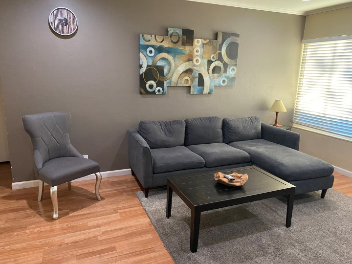 San Jose Condo 2 Bdrm/1 Bath - Entire Unit - San Jose, CA