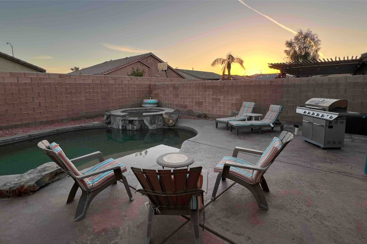 Desert Escape | Pool/spa, Spacious 4br, King Beds - Coachella, CA