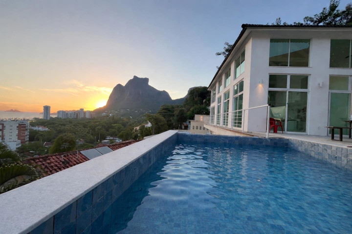 House With Infinity Pool, Sea View, 4 Bedrooms, 16 Guests - Rio de Janeiro