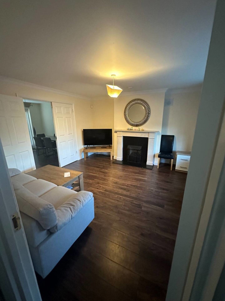 Cas-ke29 Newbridge 3 Br House (10) - Kildare