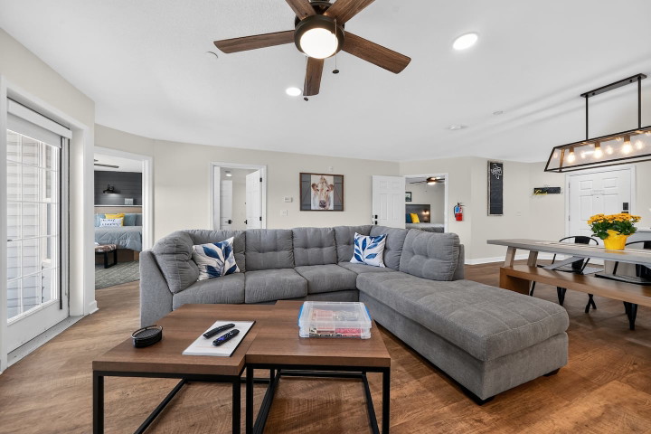 Relaxing 2 Br W/ac, Wi-fi, Pool. Canyon Lake #416 - Canyon Lake, TX
